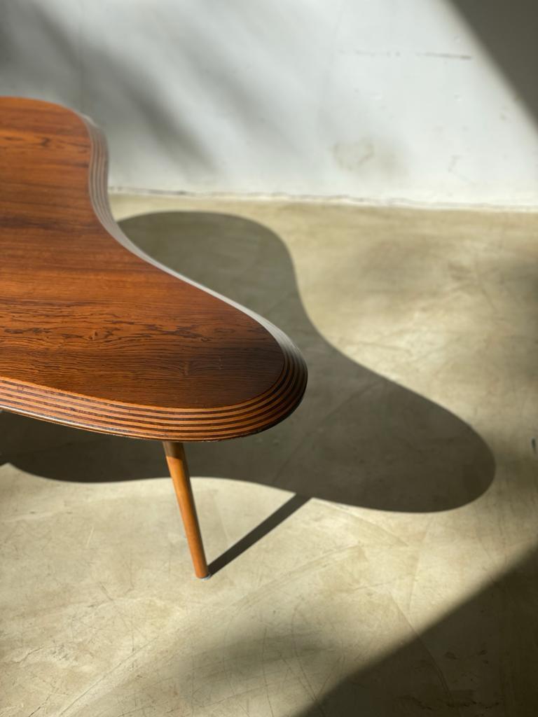 Moveis Cimo. Mid-Century Modern Coffee Table in Imbuia and Pau Marfim ...