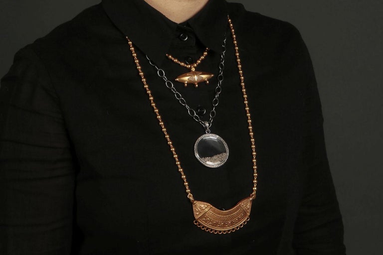 Moving Diamond Charm Pendant at 1stDibs | moving diamond necklace