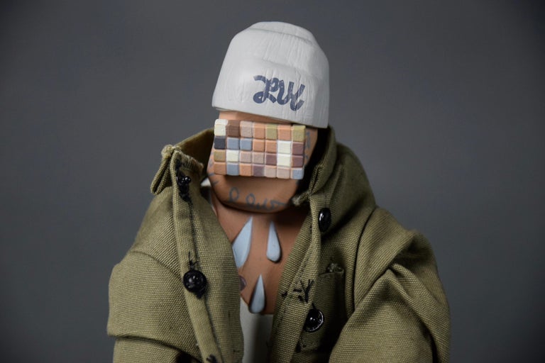 Mr. B 2001 Designer Toy by Michael Lau in Near Mint Condition For Sale ...