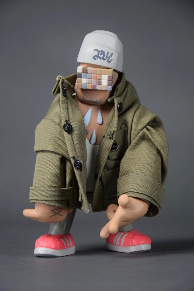 Mr. B 2001 Designer Toy by Michael Lau in Near Mint Condition For Sale ...