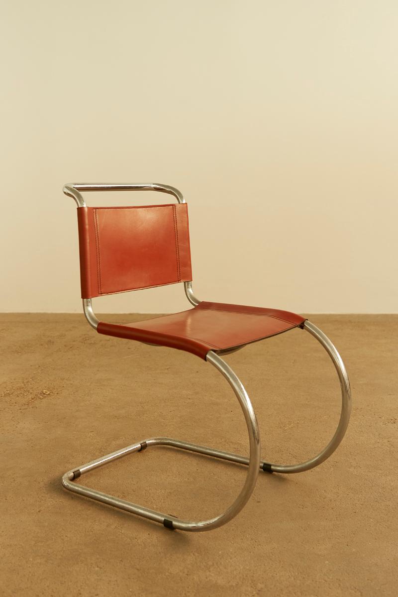 Mr10 Chairs For Sale at 1stDibs