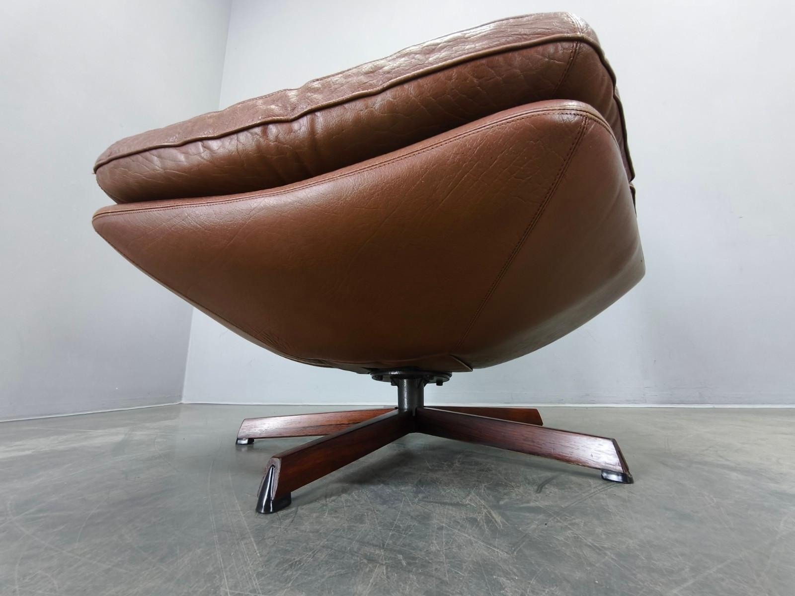 MS68 Lounge Chair and Ottoman by Madsen and Schubell, 1960s For Sale at ...