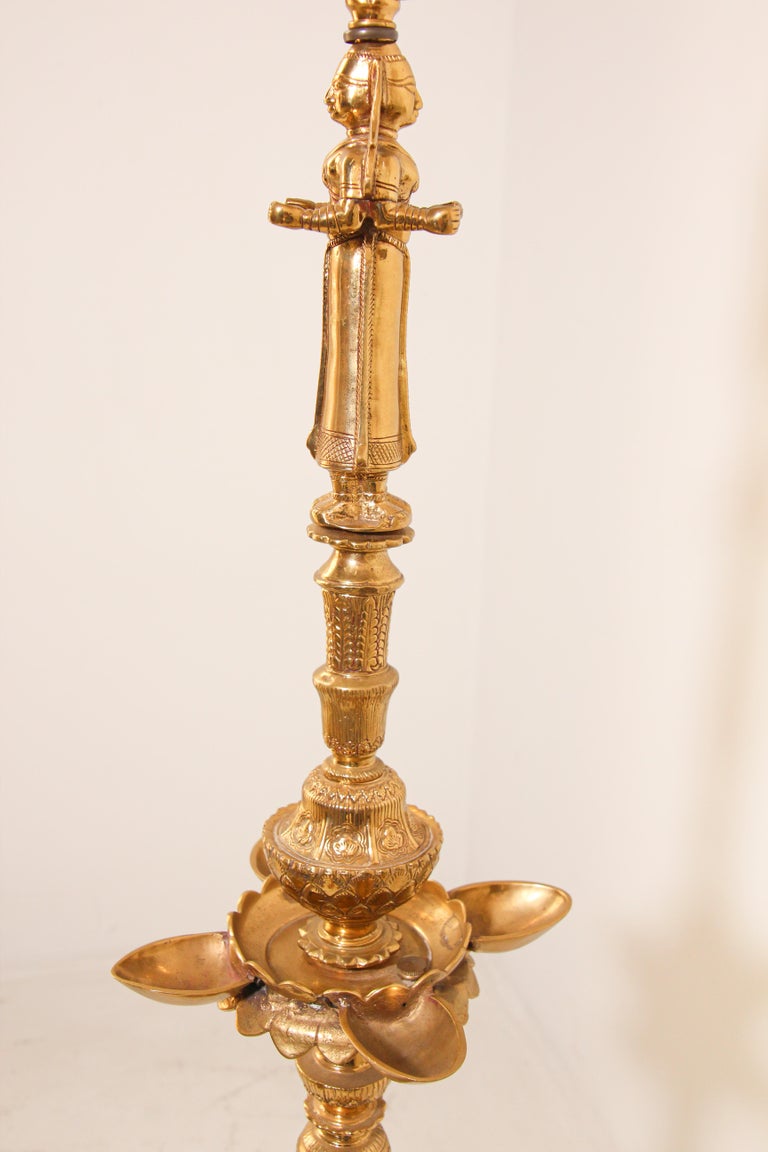 Mughal Raj Hindu Indian Brass Temple Oil Lamp For Sale at 1stDibs