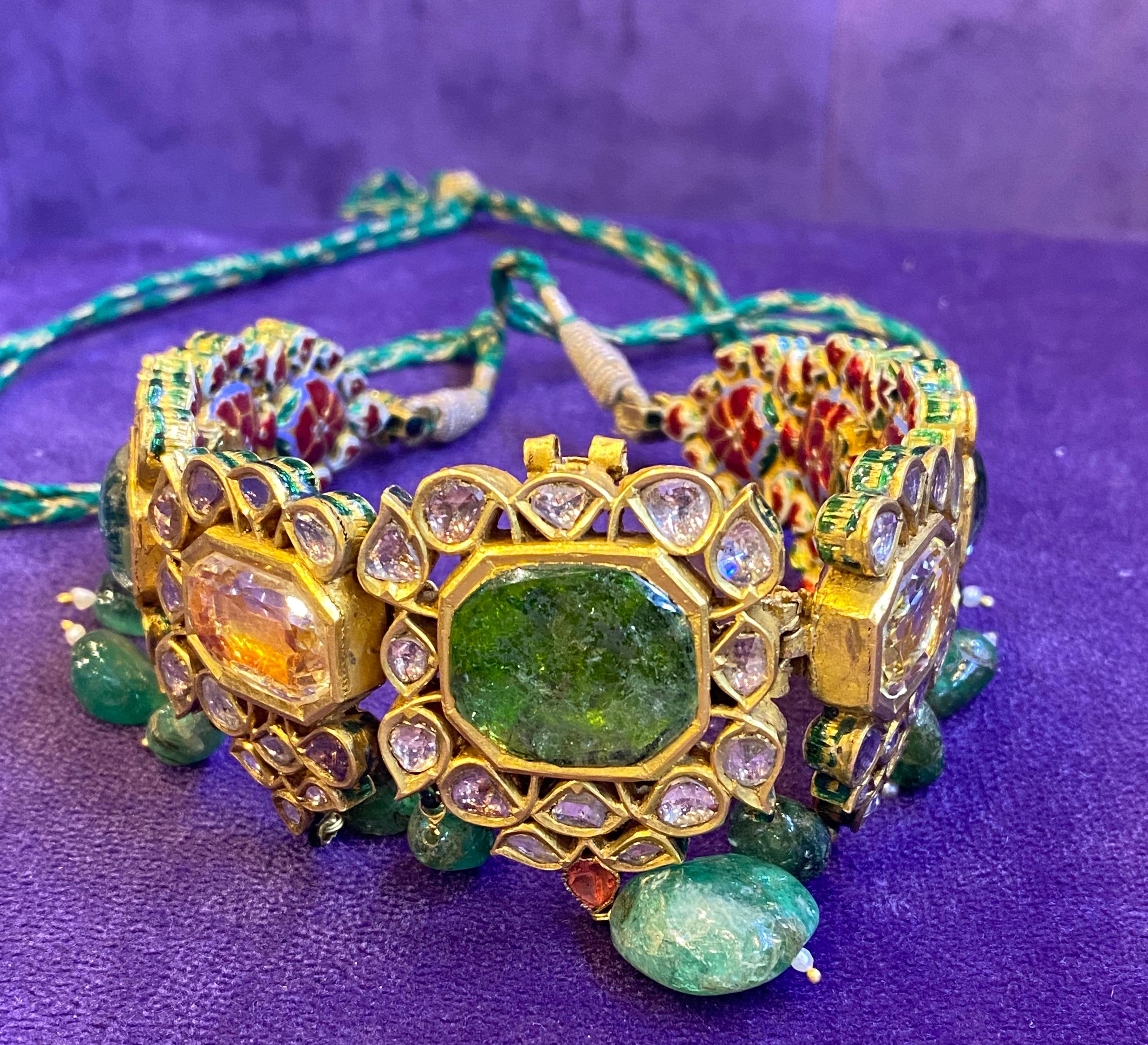 Mughal Indian Emerald Necklace For Sale at 1stDibs