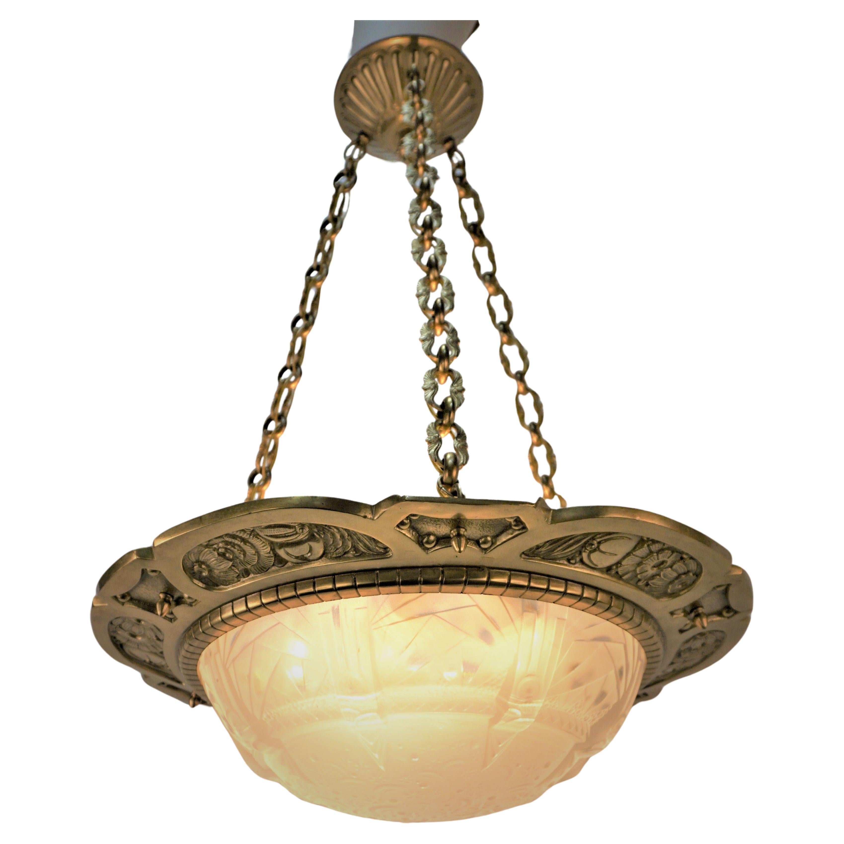 Muller Freres 1920's Art deco chandelier For Sale at 1stDibs