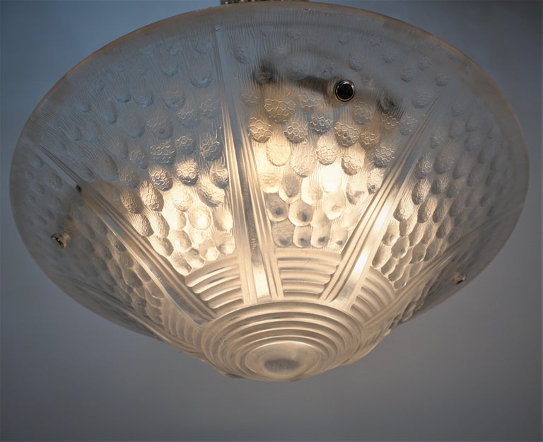 Muller Freres 1920's Art Deco Pendant Chandelier For Sale at 1stDibs