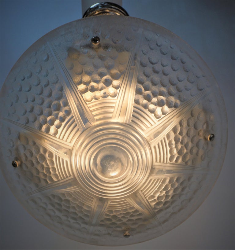 Muller Freres 1920's Art Deco Pendant Chandelier For Sale at 1stDibs