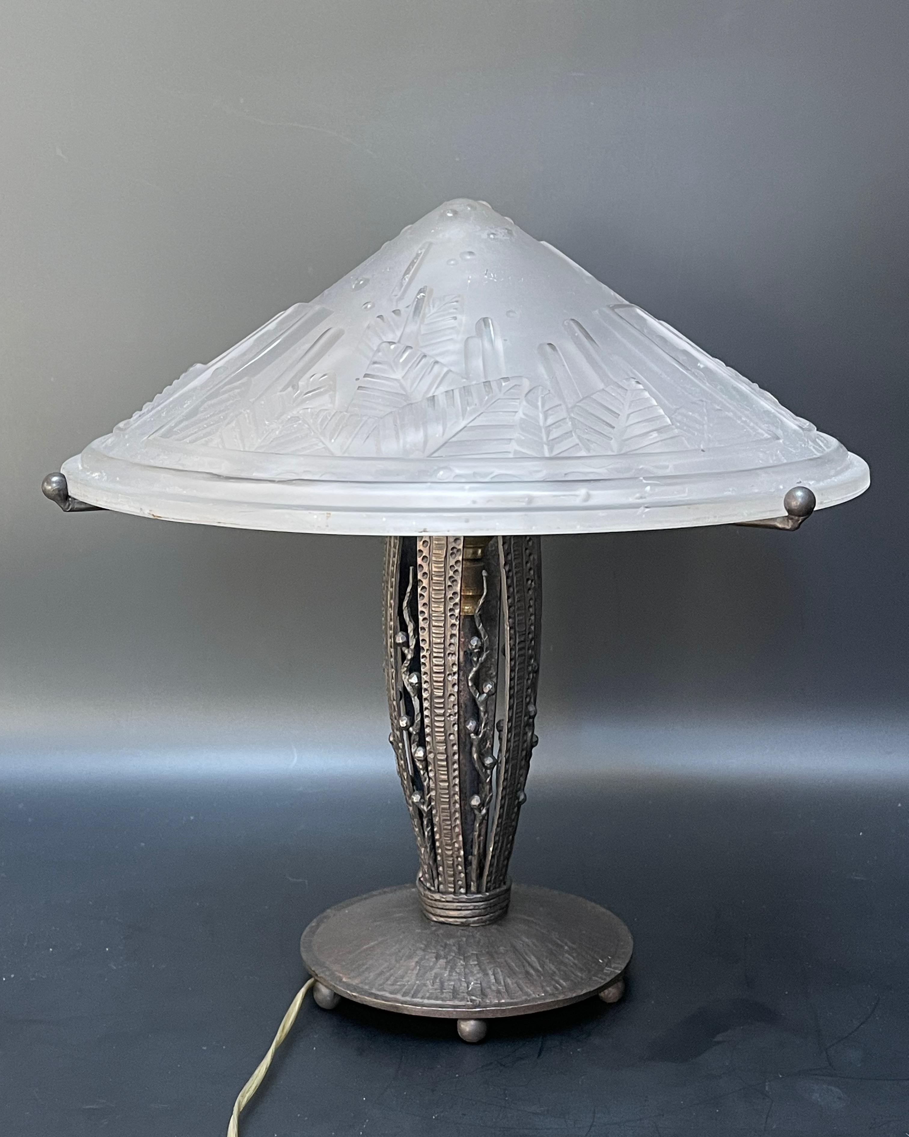 Muller Frères Art Deco Lamp For Sale at 1stDibs