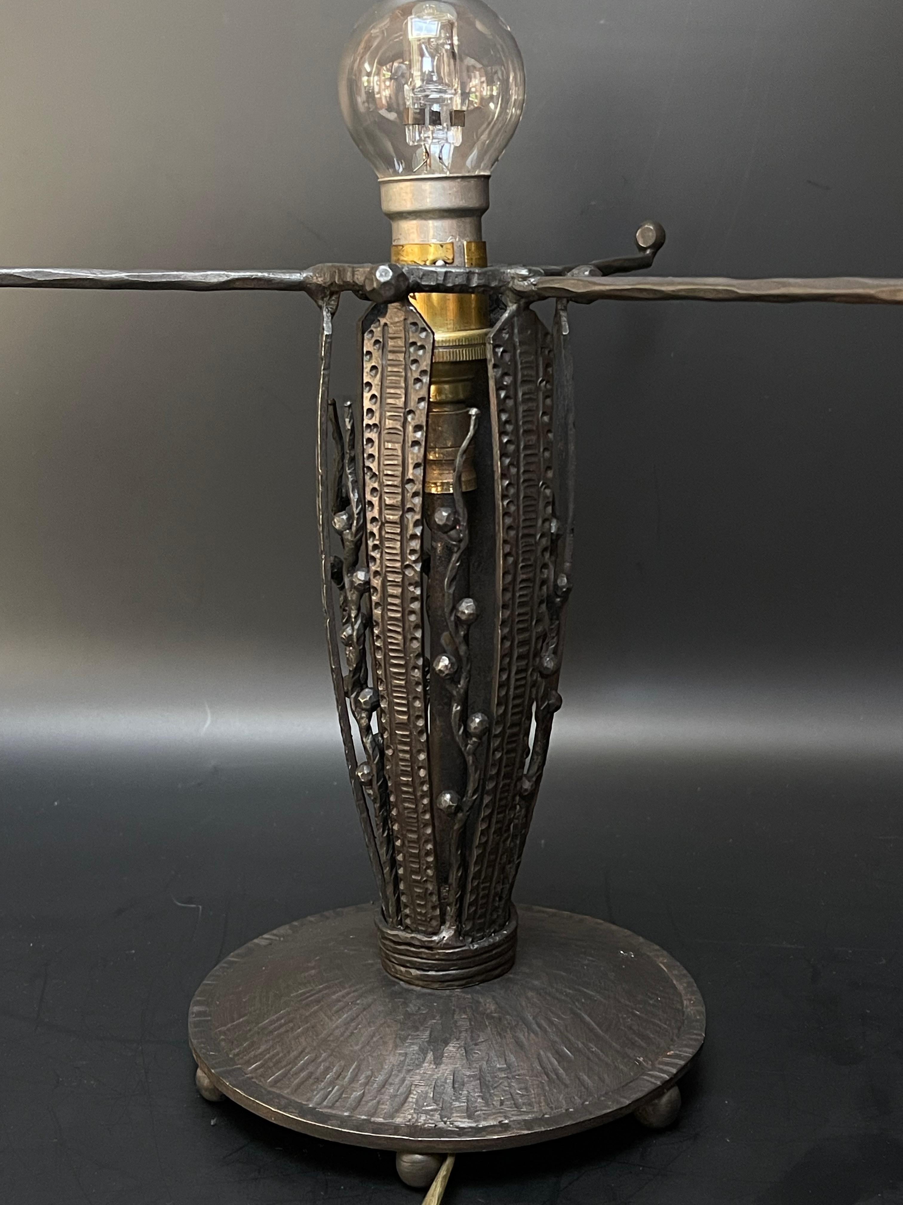 Muller Frères Art Deco Lamp For Sale at 1stDibs