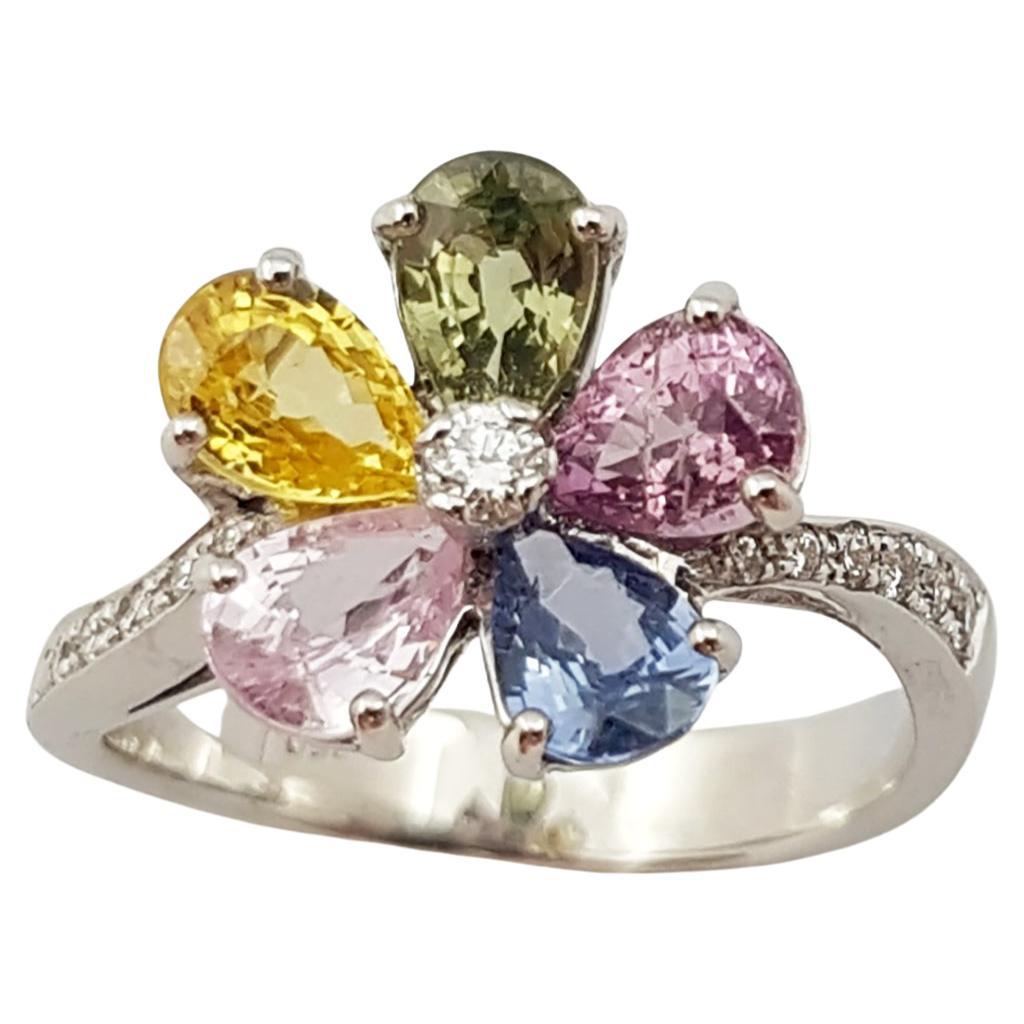 High 18 Karat Flower Setting with Diamonds Ring For Sale at 1stDibs ...