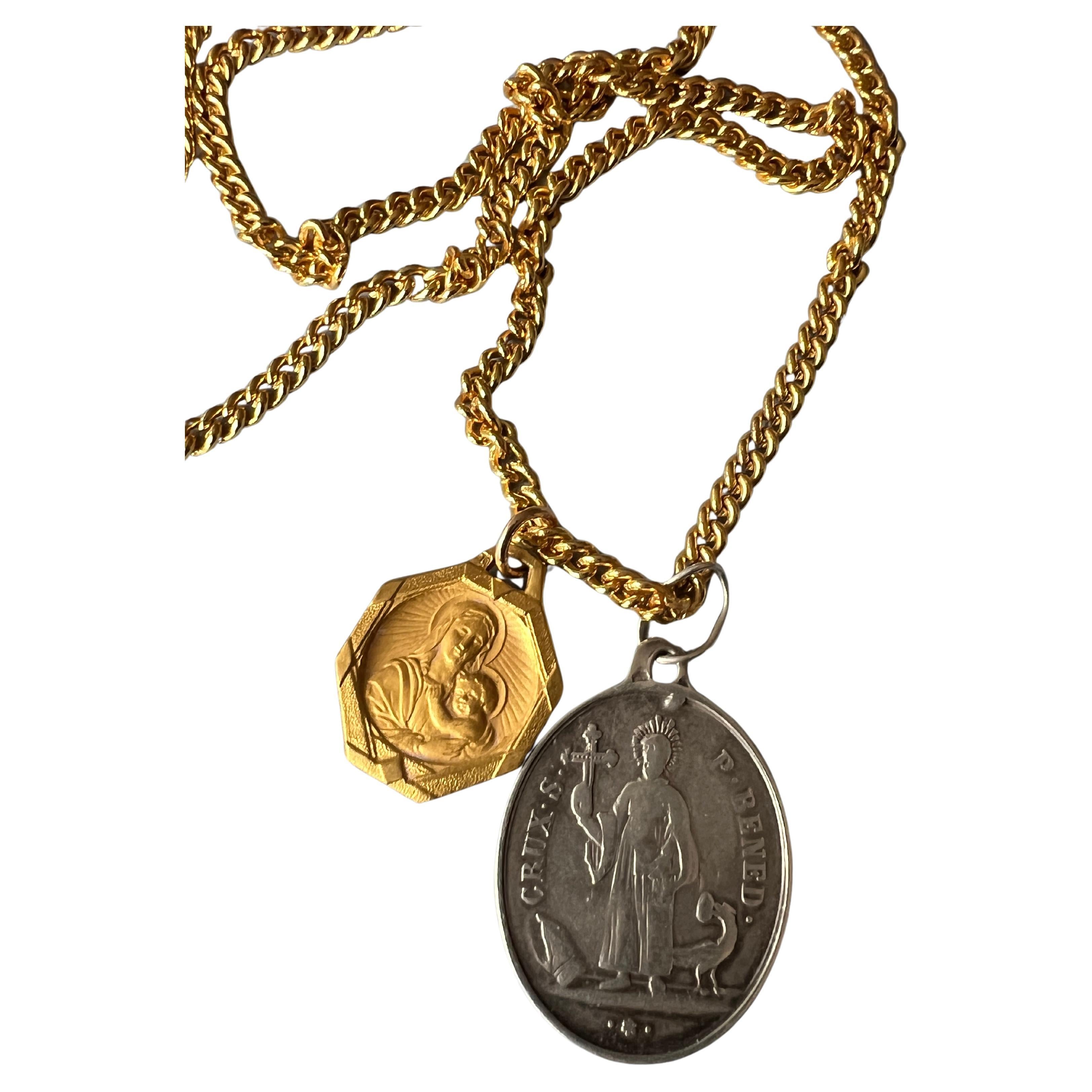 Multi Medal Vintage Virgin Mary Saint Chain Necklace For Sale at 1stDibs