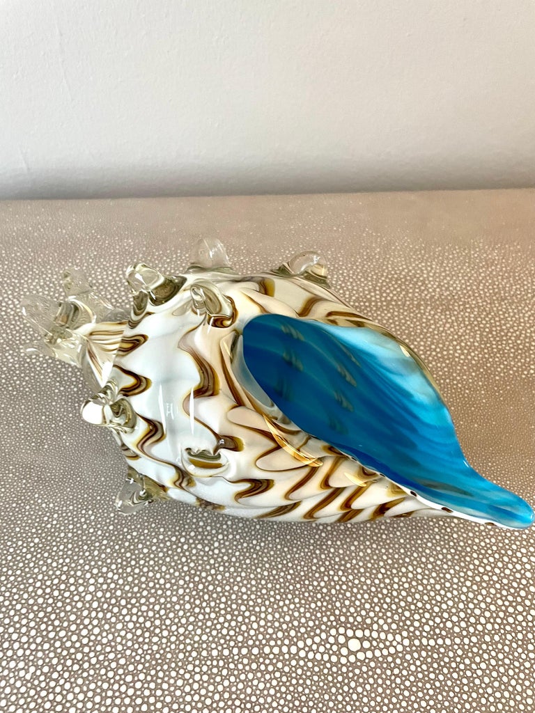 Murano Glass Conch Shell With Blue Accent For Sale at 1stDibs