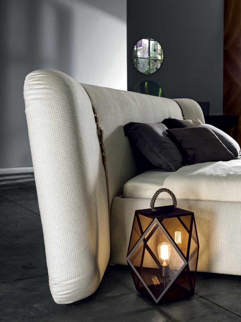 Muse Lantern Medium Lamp in Satin Bronze Structure, Honey-Silk Handle ...