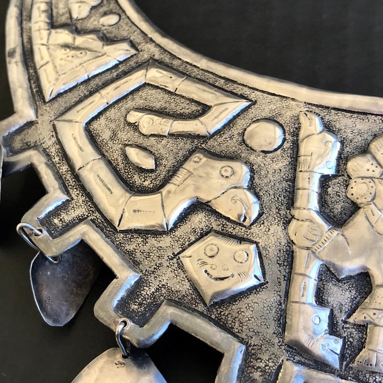 Museum Mounted Grand Tour Inca or Sipan Silver Official Necklace For ...