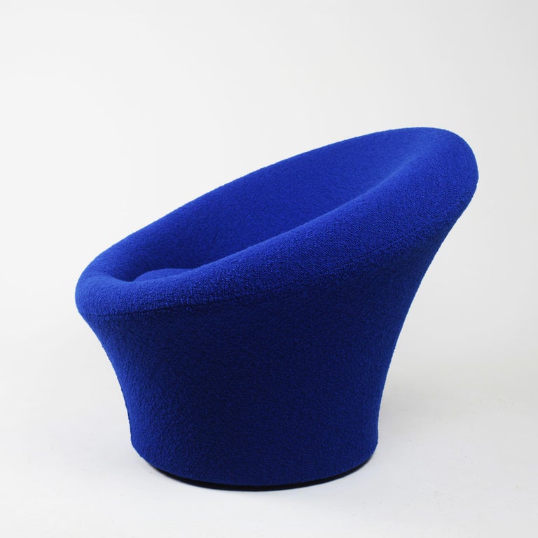 Mushroom Armchair by Pierre Paulin for Artifort in Bouclette at 1stDibs