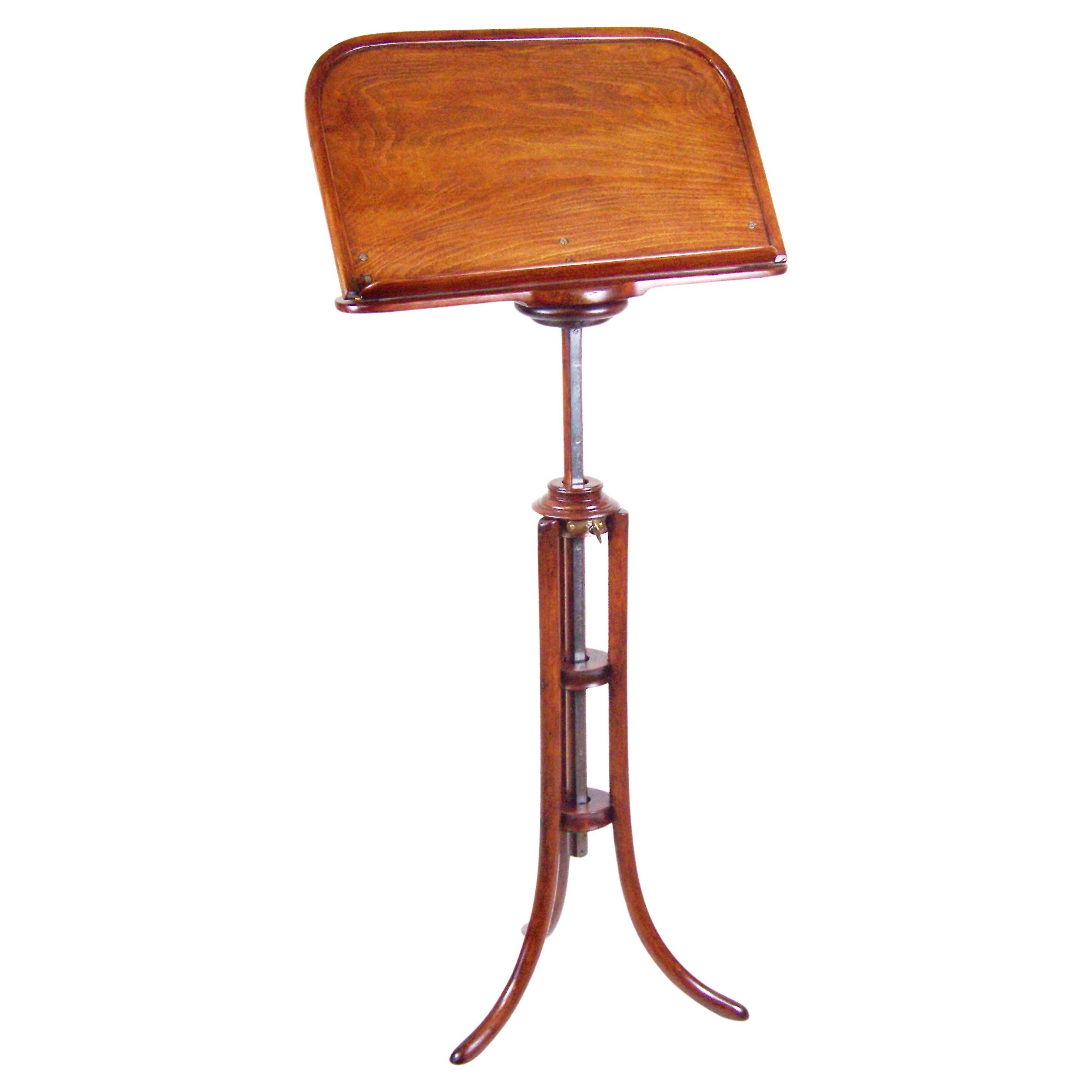 Thonet Mod. 33 Newspaper or Music Stand Bentwood, circa 1900 Jugendstil ...