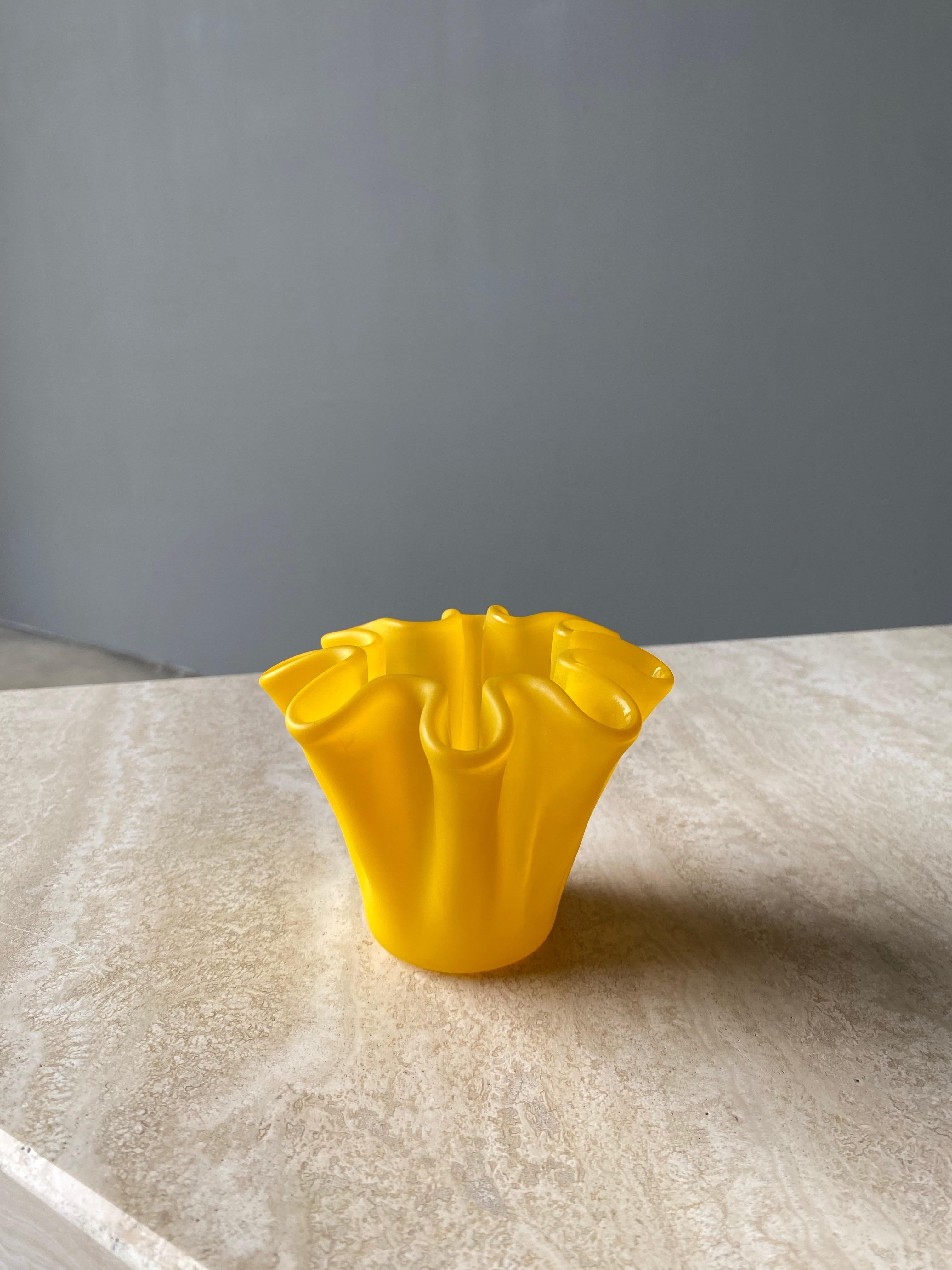 Muurla Folded Glass Handkerchief Vase, Finland, 1970s For Sale at 1stDibs