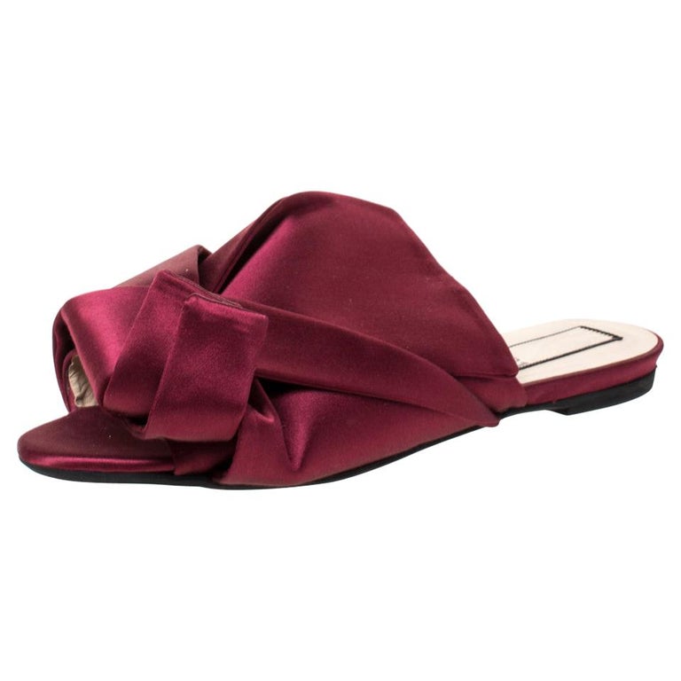 N21 Burgundy Satin Knot Flat Slides Size 40 at 1stDibs