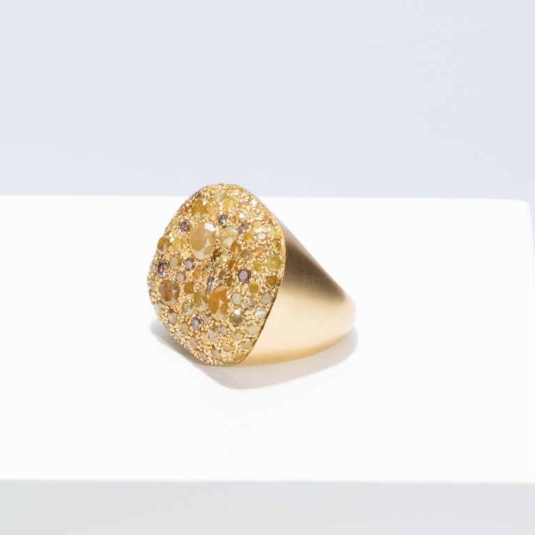 Nada Ghazal's Unique 18k Yellow Gold White Diamonds Malak Icy Special ...