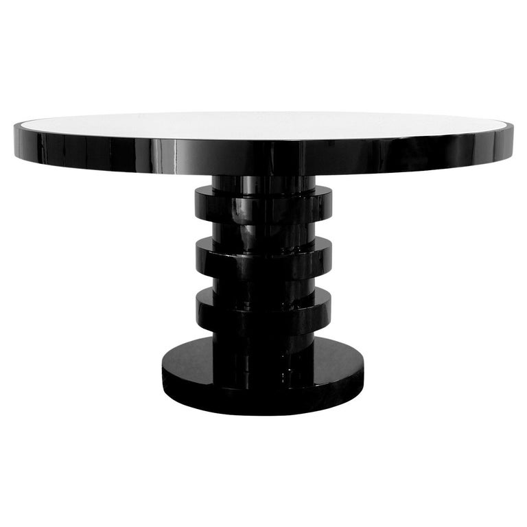 Nagoya Round Dining Table For Sale at 1stDibs