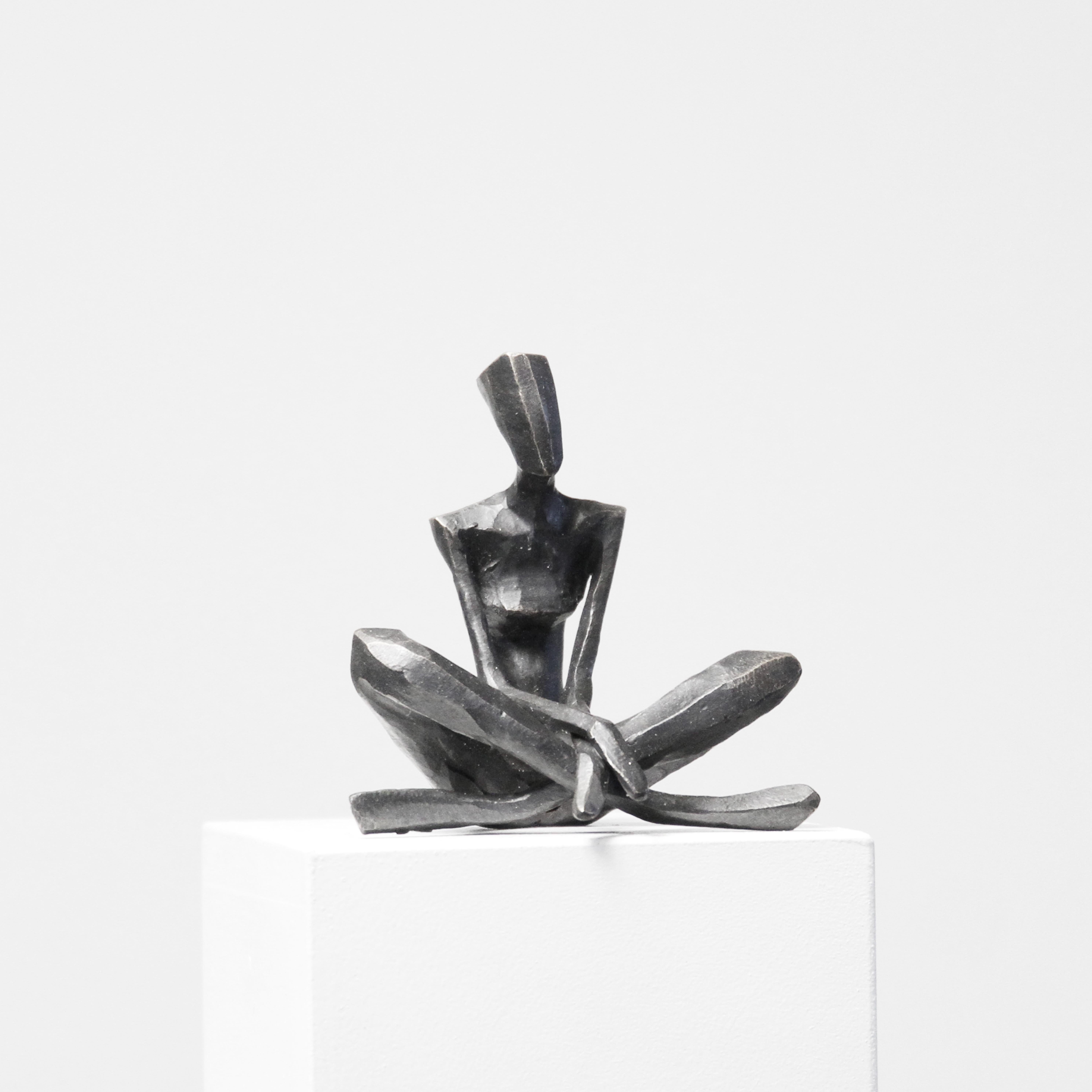 Nando Kallweit - Luke by Nando Kallweit. Elegant figurative sculpture ...