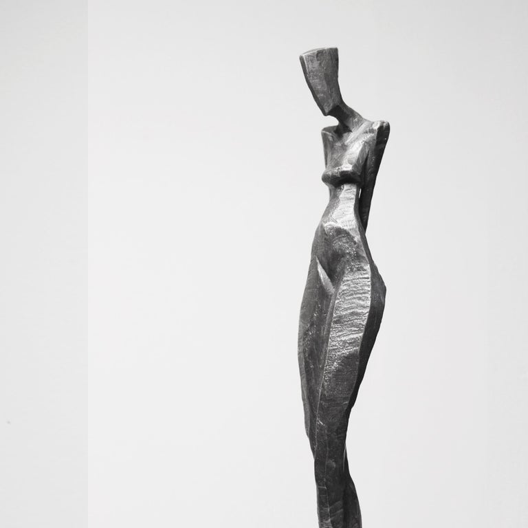 Nando Kallweit - Nelia. By Nando Kallweit. Elegant bronze figurative ...