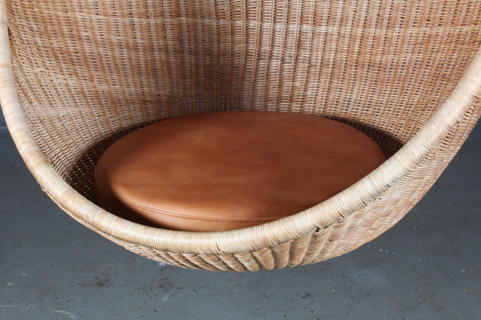 Nanna Ditzel "Egg Chair" Hanging Chair 1959 by Robert Wengler, Denmark ...