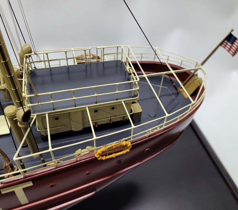Nantucket Lightship Model LV-112 For Sale at 1stDibs