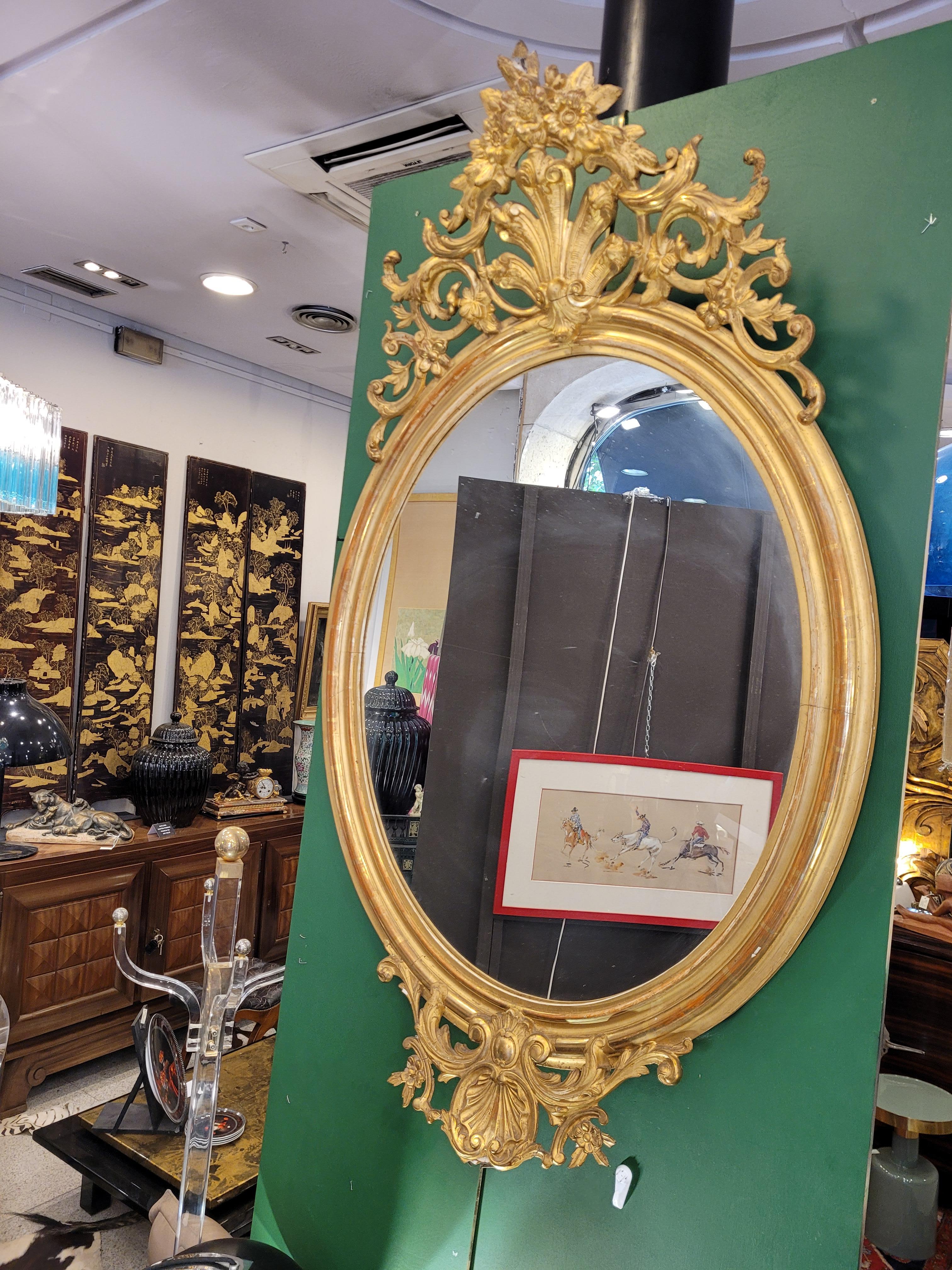 Napoleón iii French Carved Golden Wood Oval Mirror For Sale at 1stDibs