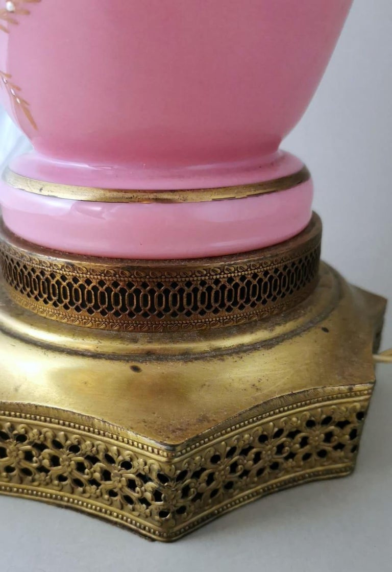 Napoleon III Style French Lamp In Hand-Painted Opaline Glass at 1stDibs