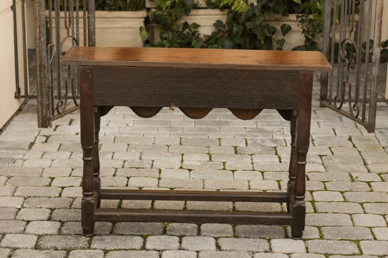 Narrow English 1880s Oak Console Table with Single Drawer and Scalloped ...