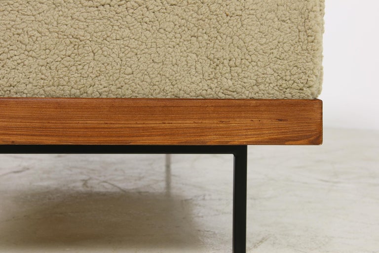 Nathan Lindberg Daybed Mod. 31 Larch Wood, Teak, Tufted, Teddy Fur and ...