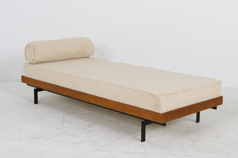 Nathan Lindberg Daybed Mod 31 Sofa Larch Wood, Steel, Teak, Beige Teddy ...