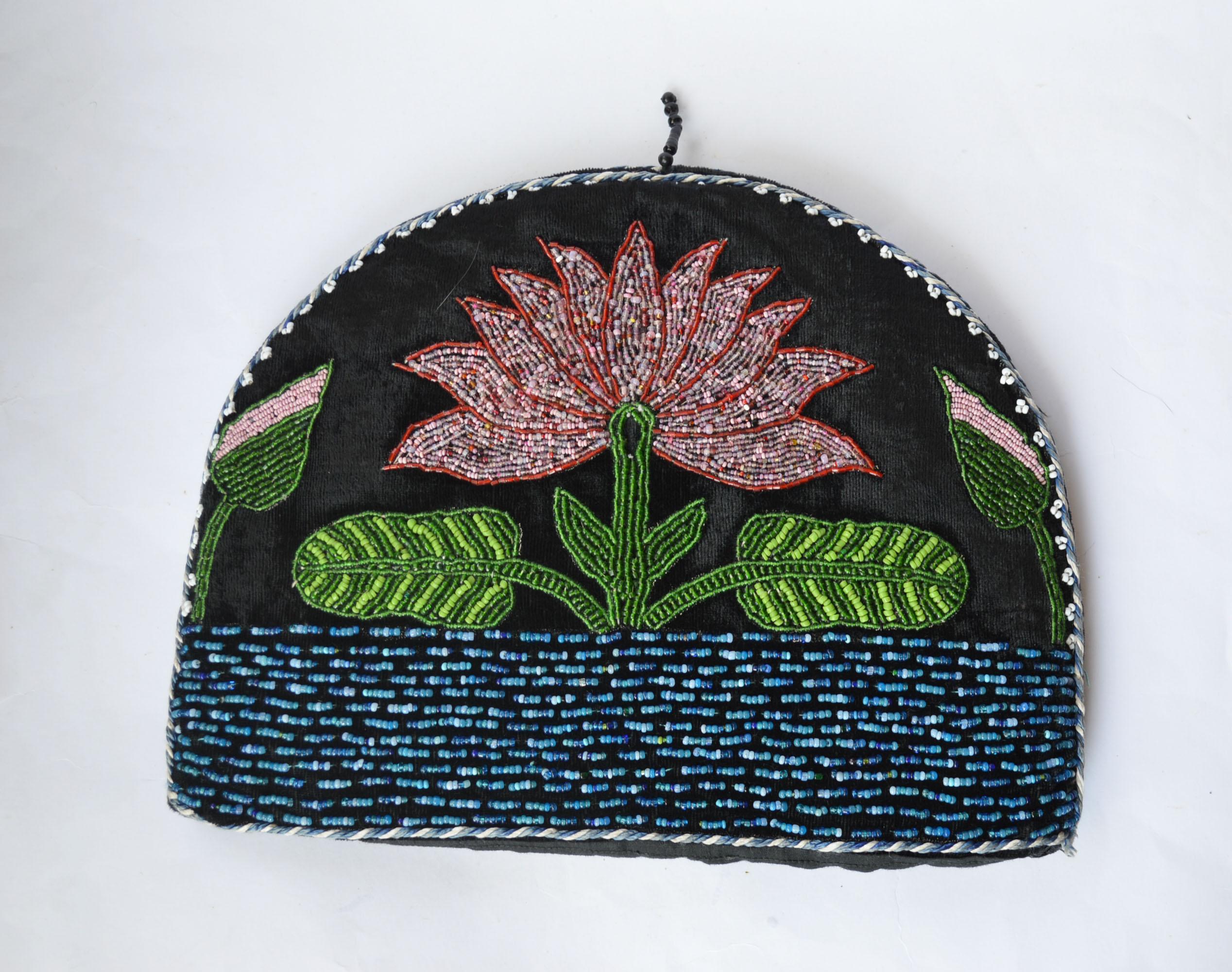 Native American Antique Great Lakes Beaded Bead Work Tea Cosy For Sale ...