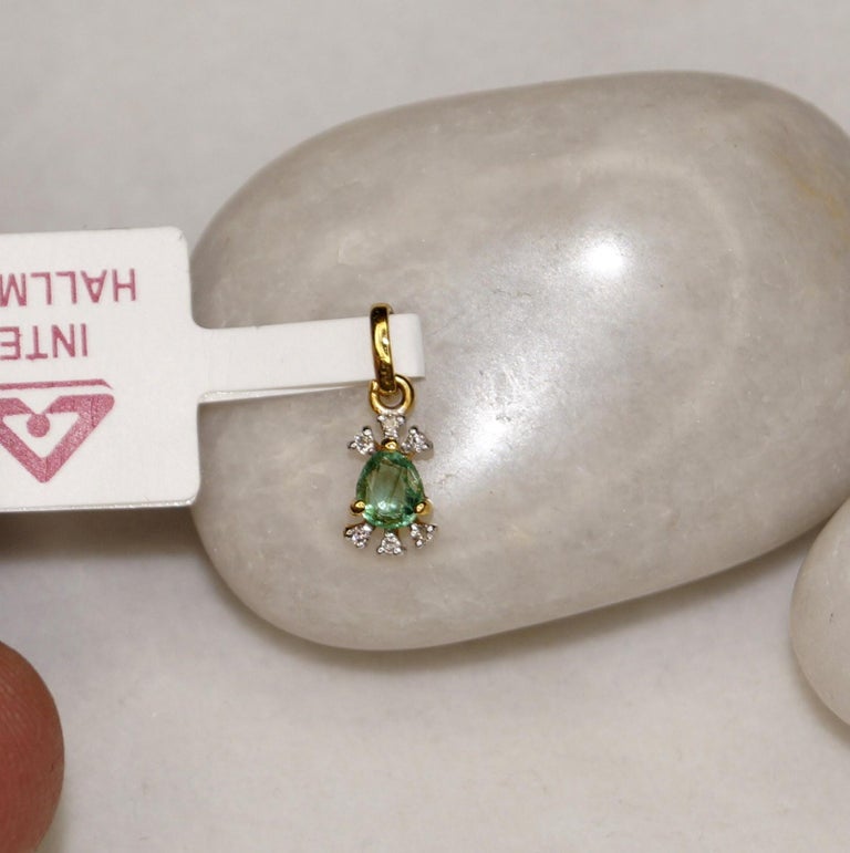 Certified Natural Emerald Diamond Pendant Hallmark 18K Gold Pendant For ...