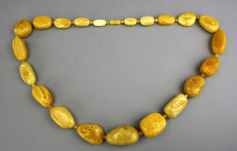 Natural Baltic White Amber Necklace For Sale at 1stDibs