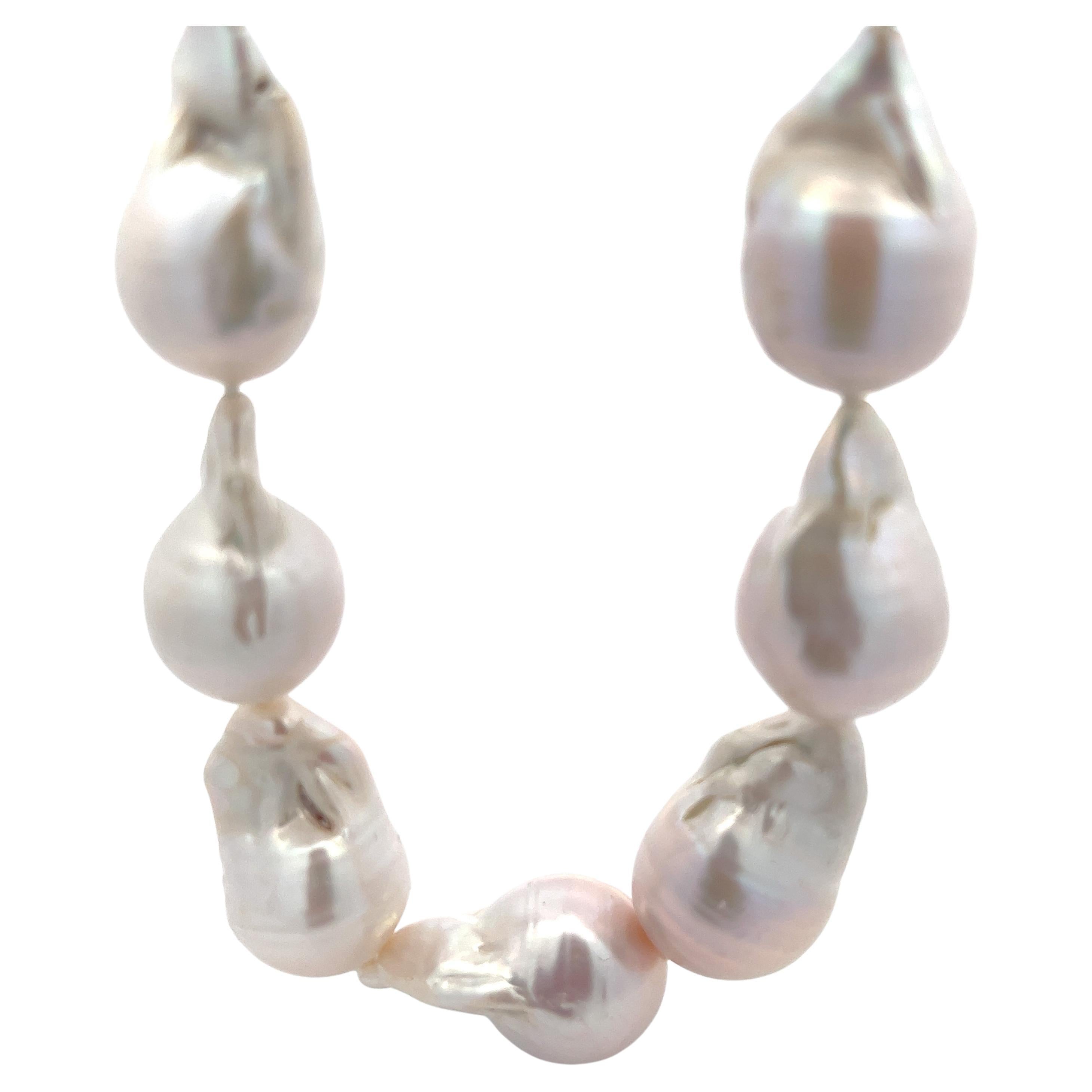 Contemporary Baroque Pearl Necklace With Diamond Gold Clasp For Sale At 1stdibs Pearl