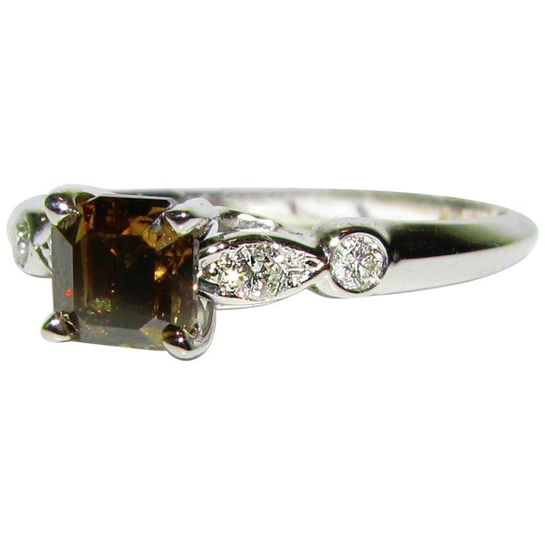 Natural Brown Color Diamond Ring Newtique For Sale at 1stDibs
