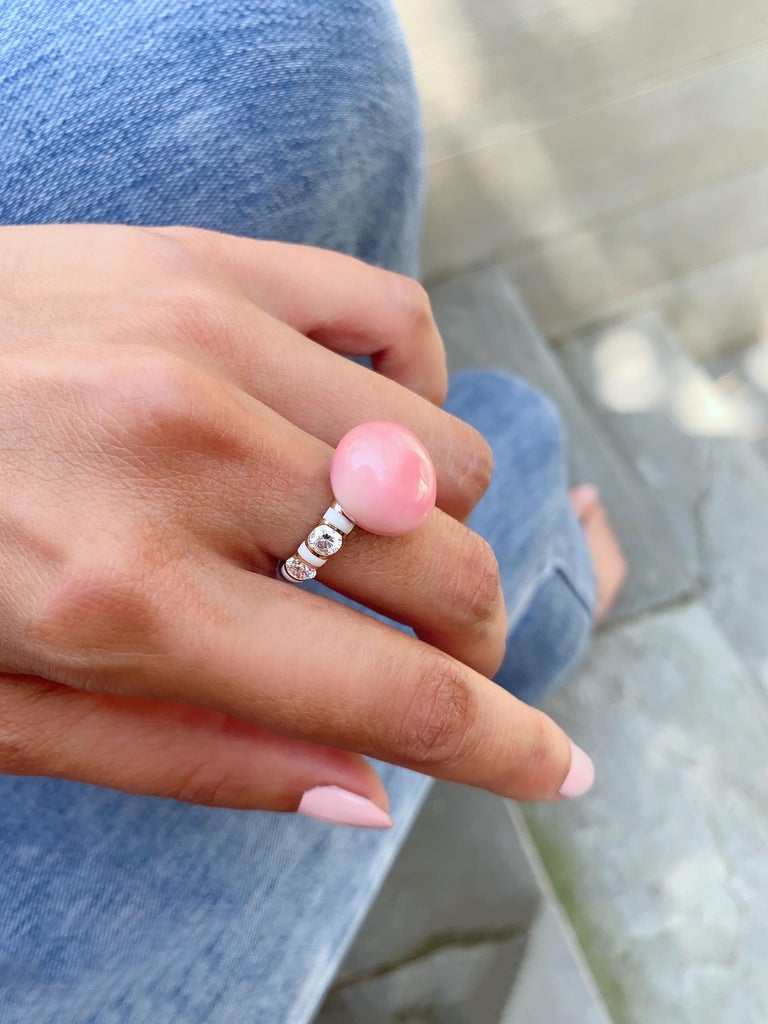 Natural Conch Pearl and Diamonds in 18kt Rose Gold Ring For Sale at ...