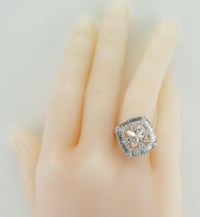 Natural Diamond Ring 14K White Gold Cluster Cocktail 2.06 TDW For Sale at 1stDibs