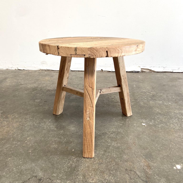 Natural Elm Wood Side Table For Sale at 1stDibs