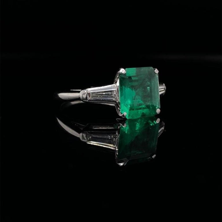 Customizable Natural Emerald Engagement Ring, 18K Gold Unique Emerald Wedding Ring For Sale at ...