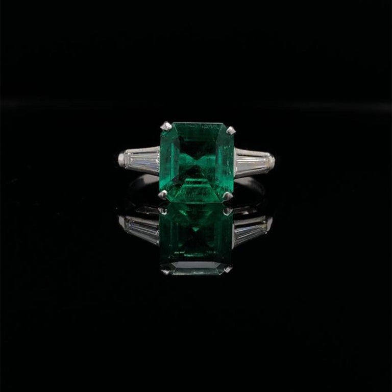 Customizable Natural Emerald Engagement Ring, 18K Gold Unique Emerald Wedding Ring For Sale at ...