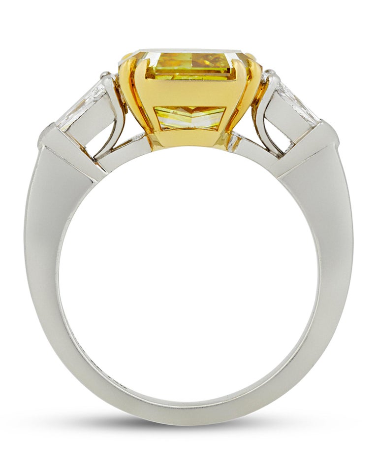 Natural Fancy Deep Yellow Diamond Ring, 4.01 Carat For Sale at 1stDibs