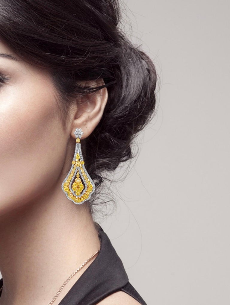 Natural Fancy Yellow Diamond Earring, 11.42 Carat, 18 Karat Gold For ...