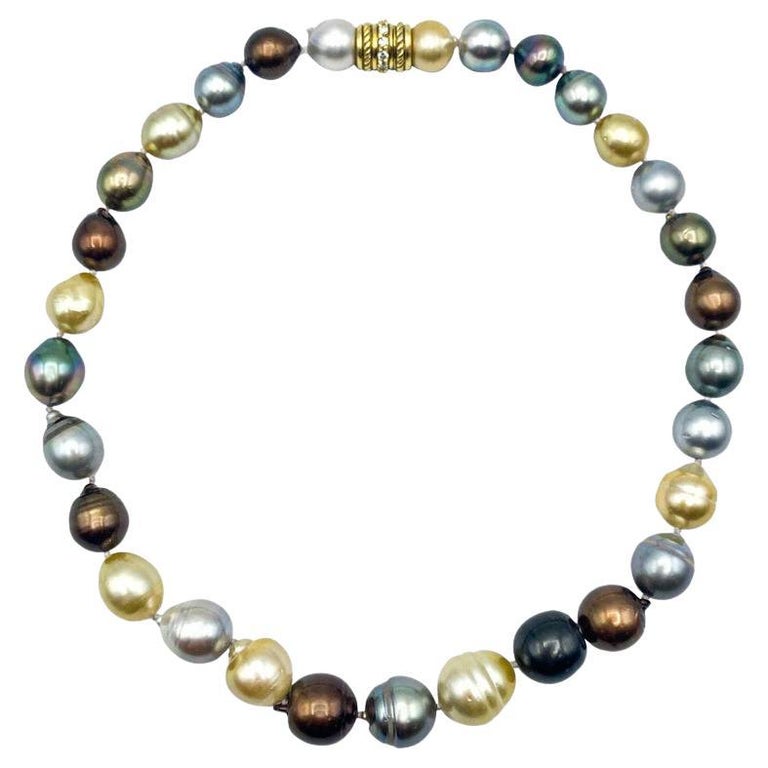 Natural Multicolor Tahitian Pearl Necklace For Sale at 1stDibs