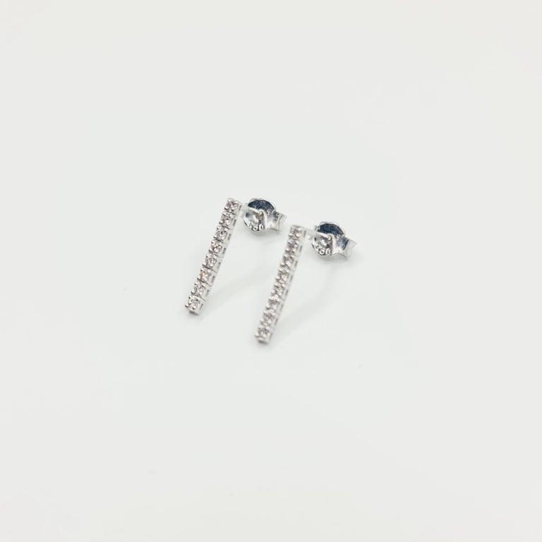 Natural Pink Diamond Earrings 0.22 Ct Very Light Pink, Faint Pink/SI ...