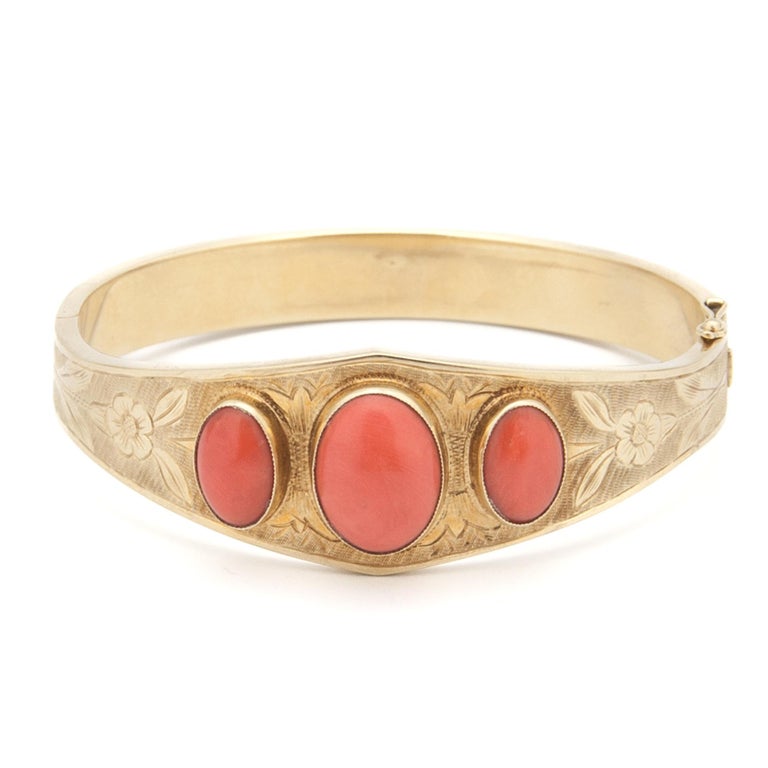 Natural Red Coral 14K Gold Engraved Bangle Bracelet For Sale at 1stDibs