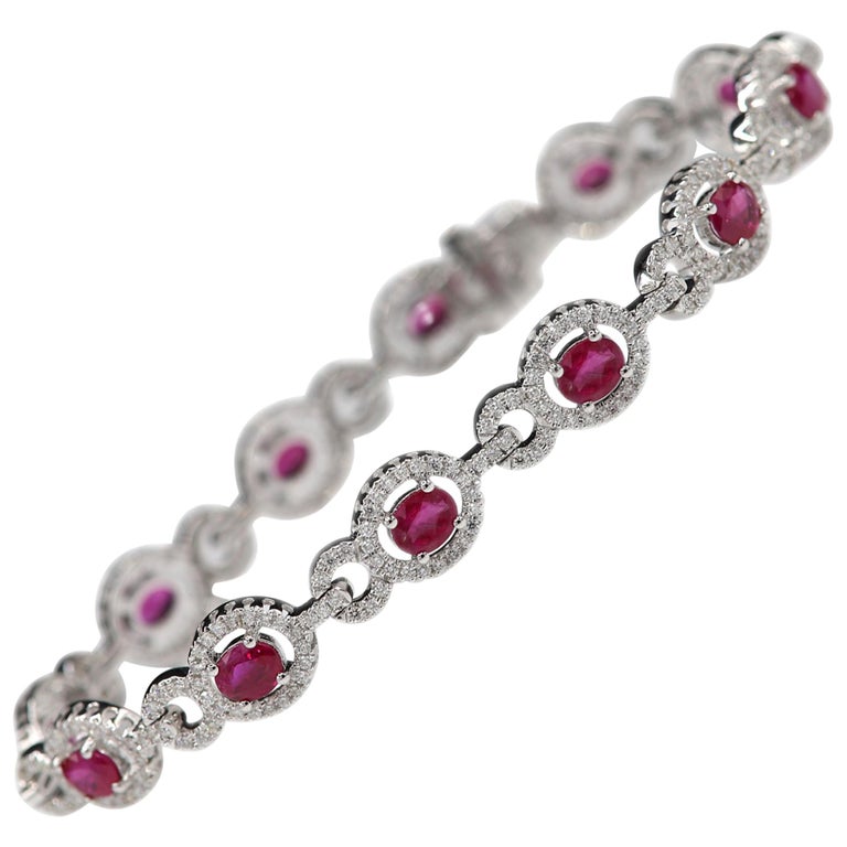 Natural Ruby Bracelet 18 Karat White Gold and Diamonds Oval Shape Ruby ...