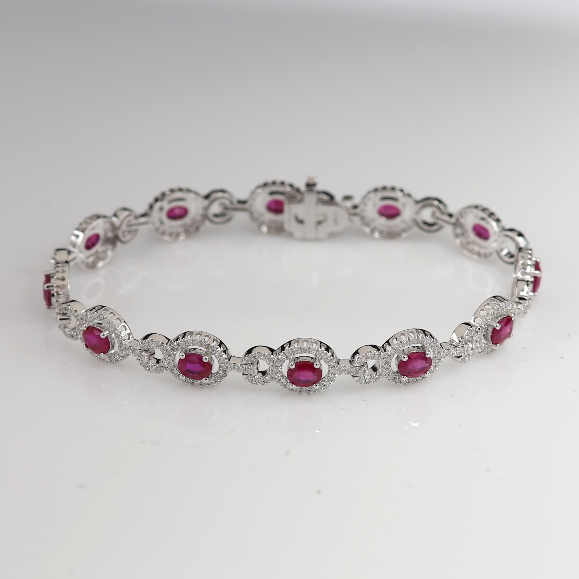 Natural Ruby Bracelet 18 Karat White Gold and Diamonds Oval Shape Ruby ...